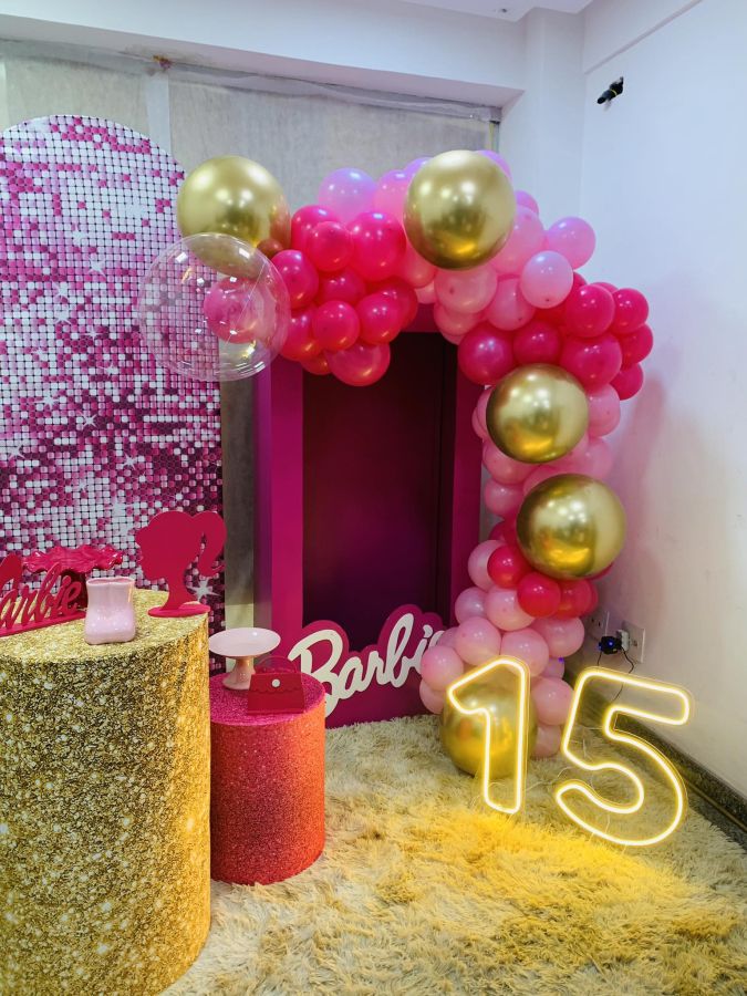 Caixa Da Barbie Painel Oval Álbum II – Dilce Festas